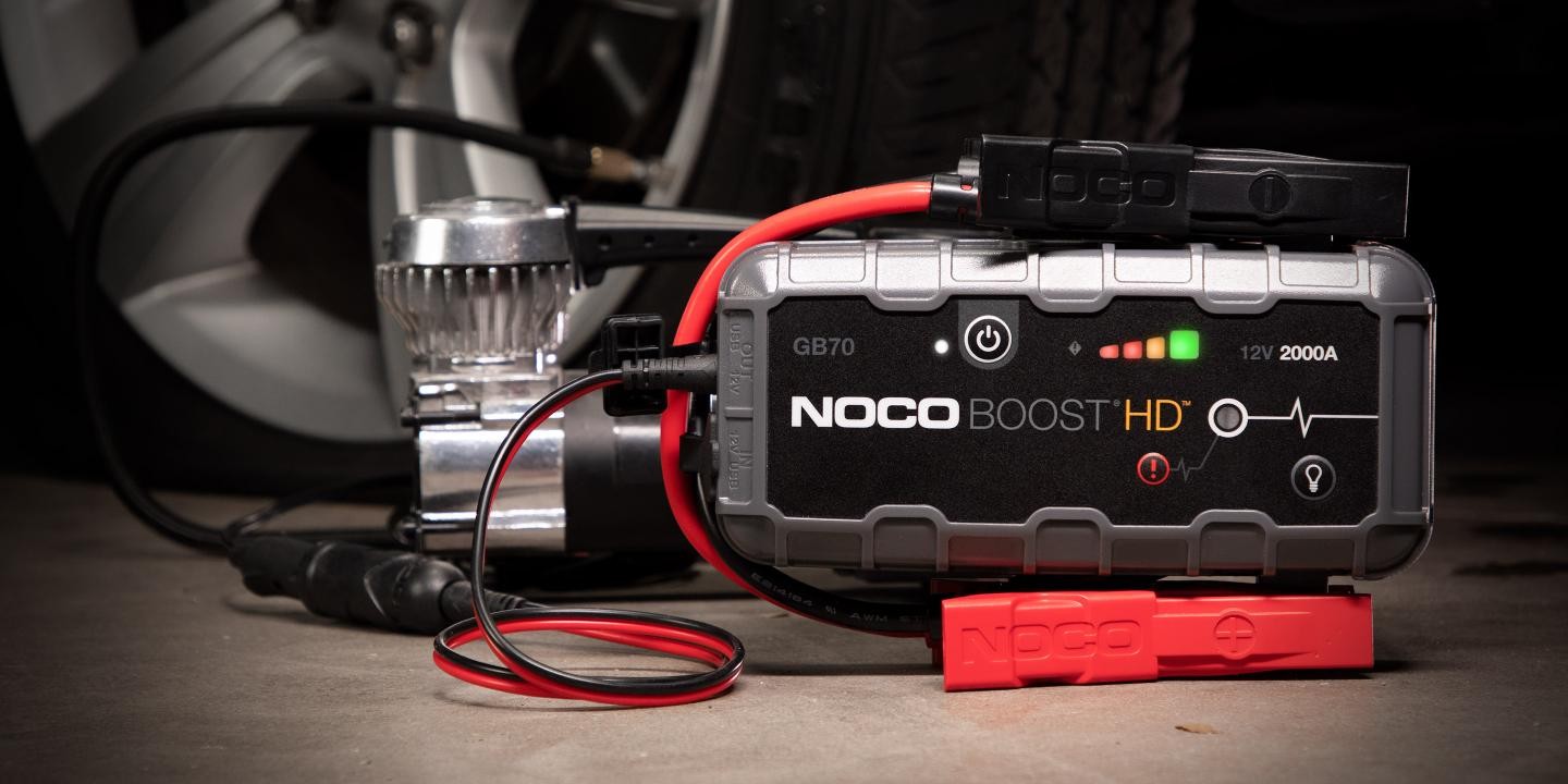 NOCO starter booster 2000 A - Boost HD GB70